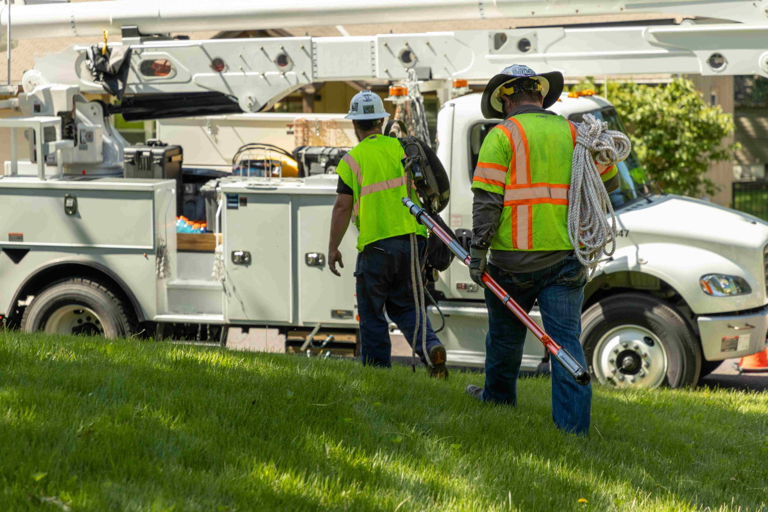 Make-Ready Engineering & Joint Use Audits | AXIOM Utility Solutions